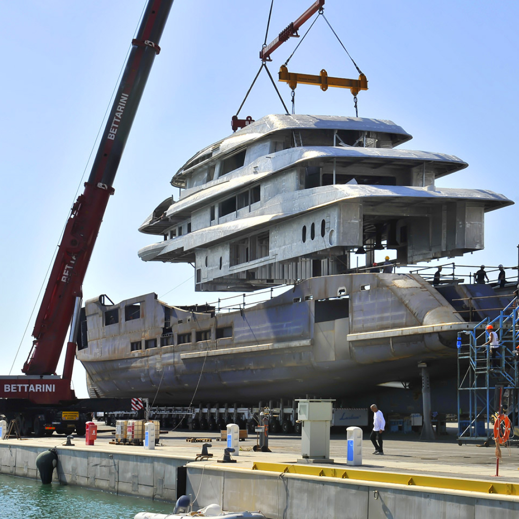 Build & Refit – Yachtsman